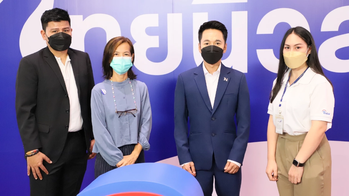 Thainews 2nd Anniversary Re-Branding เเขกผู้มีเกียรติร่วมยินดีคับคั่ง บูธพันธมิตร โชว์จากศิลปิน ...